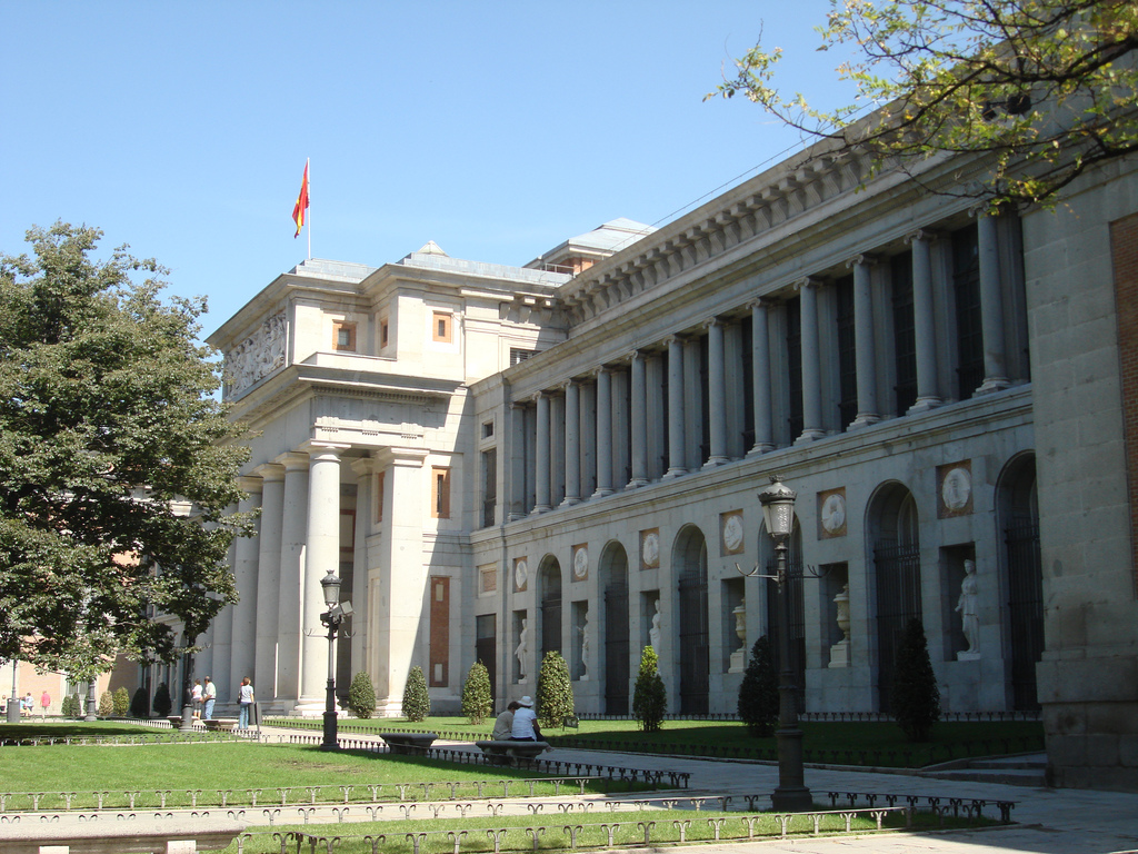 Get to Know the Retiro District | ShMadrid